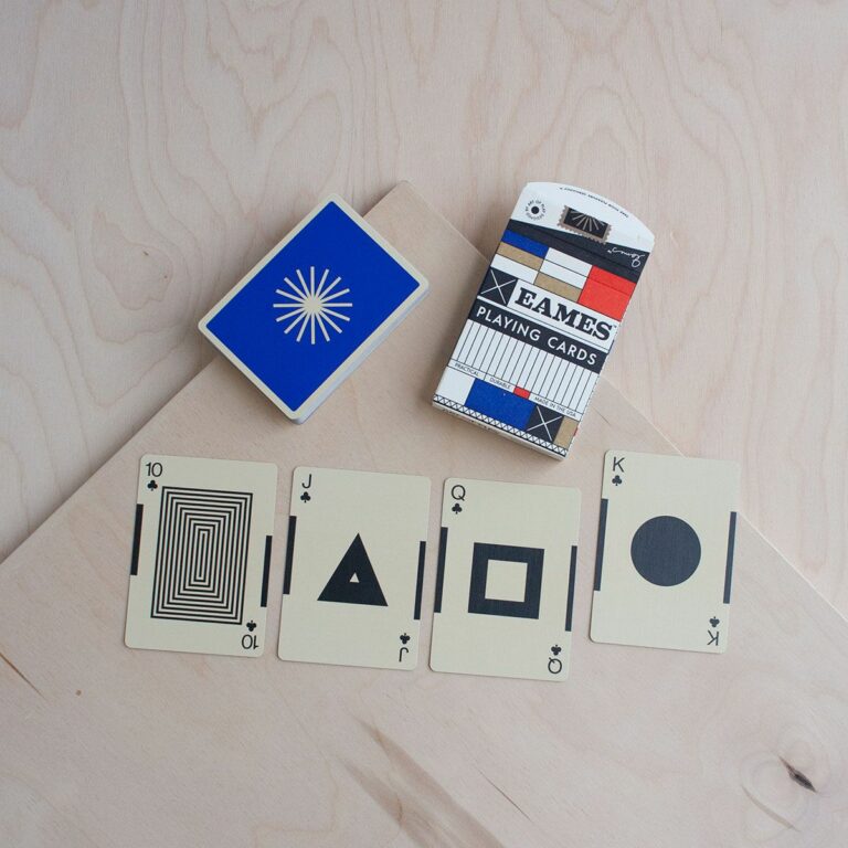 fruitsuper design / Eames Playing Cards